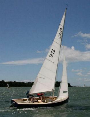 18 foot sailing dinghy, 18ft. sailing boat